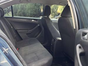Zils Volkswagen Jetta 2015 Kauņa, ar dzinēja tilpumu 1.98 L un nobraukumu 340 tūkst. km par 3500 €, foto 22 vietnē AUTOMOTO.COM.LV