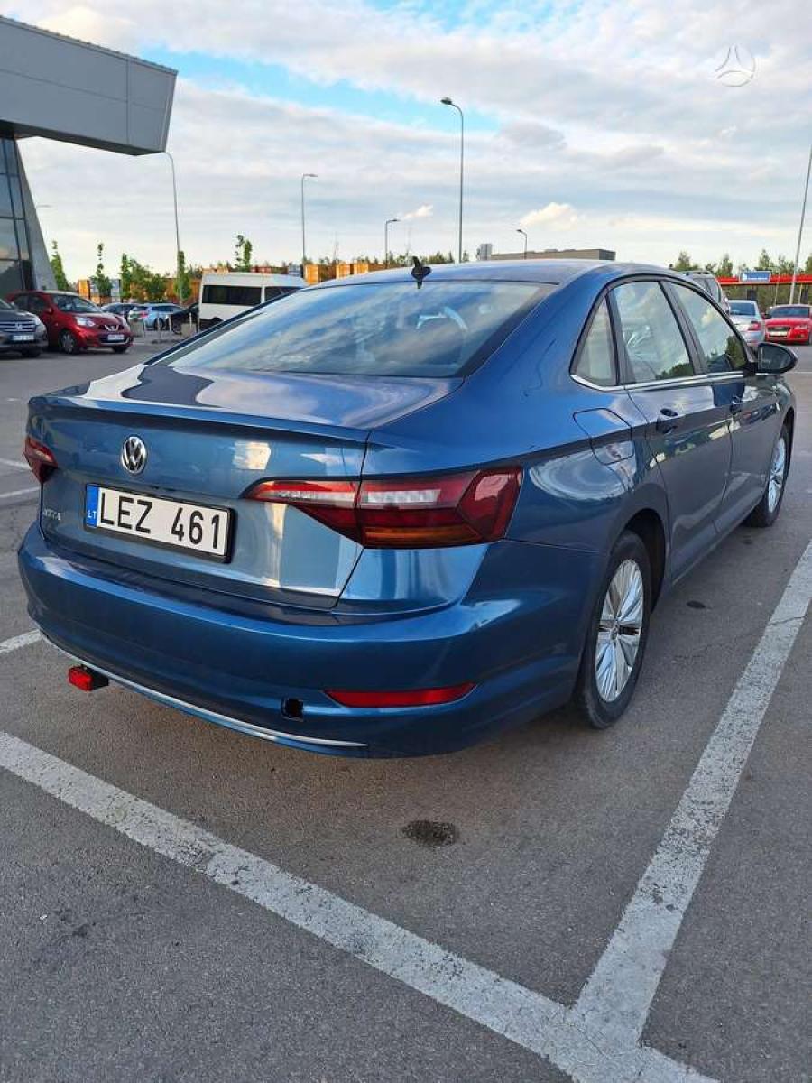 Zils Volkswagen Jetta 2019 Viļņa, ar dzinēja tilpumu 1.40 L un nobraukumu 228 tūkst. km par 8999 €, foto 6 vietnē AUTOMOTO.COM.LV