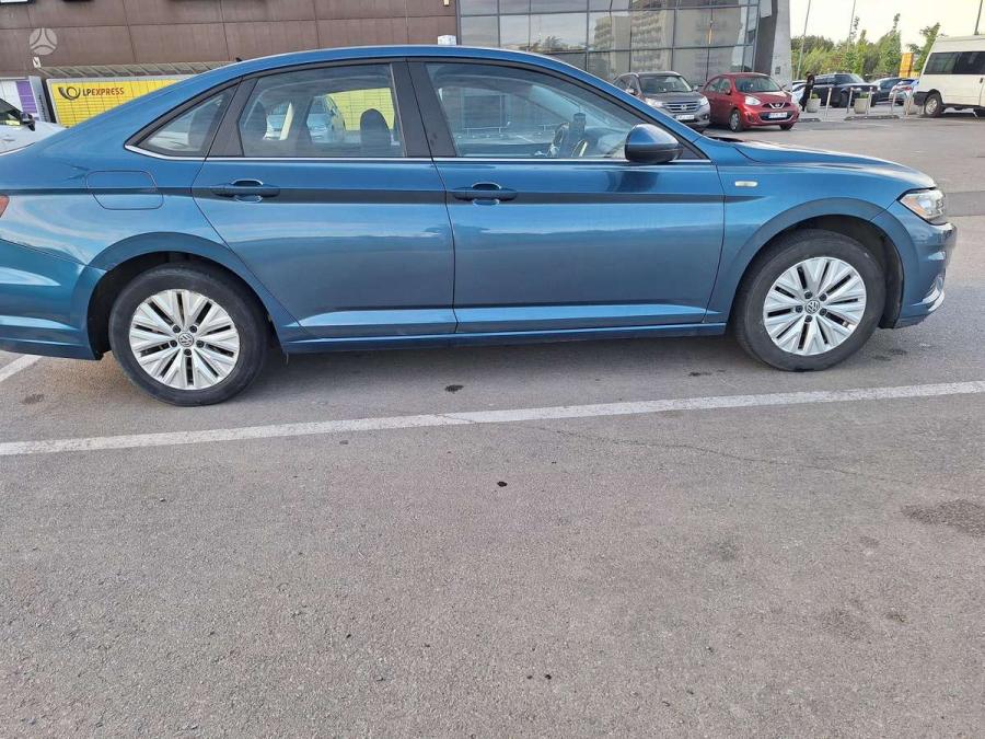 Zils Volkswagen Jetta 2019 Viļņa, ar dzinēja tilpumu 1.40 L un nobraukumu 228 tūkst. km par 8999 €, foto 9 vietnē AUTOMOTO.COM.LV