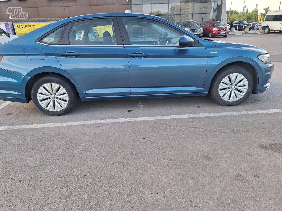 Синий Фольксваген Джетта 2019 в Вильнюс, объемом двигателя 1.40 л и пробегом 228 тыс. км за 8499 €, фото 7 на AUTOMOTO.COM.LV