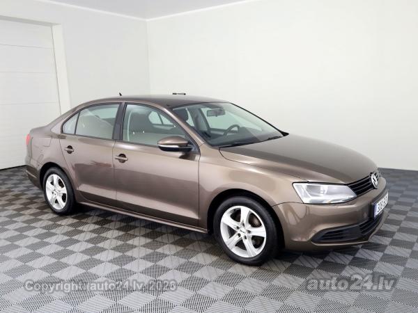 Brown Volkswagen Jetta 2012 in Tallinn, with an engine capacity of 1.20 L and mileage of 193 thousand km for 3499 €, photo 1 on AUTOMOTO.COM.LV