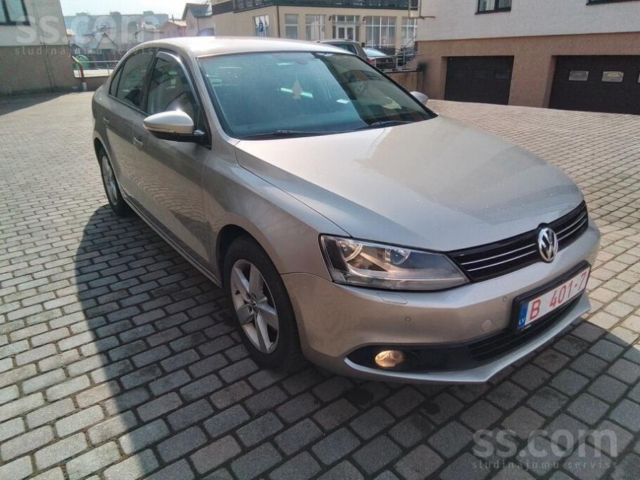 Brūns Volkswagen Jetta 2012 Rīga, ar dzinēja tilpumu 1.40 L un nobraukumu 0 tūkst. km par 4750 €, foto 4 vietnē AUTOMOTO.COM.LV