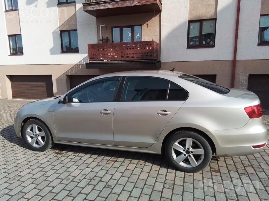 Brūns Volkswagen Jetta 2012 Rīga, ar dzinēja tilpumu 1.40 L un nobraukumu 0 tūkst. km par 4750 €, foto 18 vietnē AUTOMOTO.COM.LV