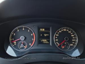 Brūns Volkswagen Jetta 2012 Tallina, ar dzinēja tilpumu 1.40 L un nobraukumu 173 tūkst. km par 3999 €, foto 14 vietnē AUTOMOTO.COM.LV