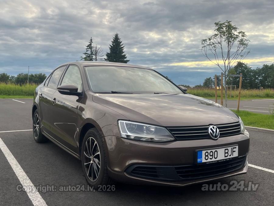 Brūns Volkswagen Jetta 2013 Tartu, ar dzinēja tilpumu 1.40 L un nobraukumu 202 tūkst. km par 5500 €, foto 1 vietnē AUTOMOTO.COM.LV