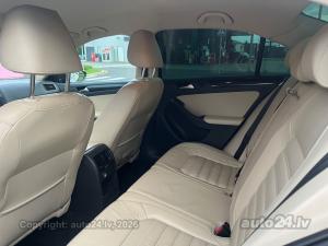 Brūns Volkswagen Jetta 2013 Tartu, ar dzinēja tilpumu 1.40 L un nobraukumu 202 tūkst. km par 5500 €, foto 12 vietnē AUTOMOTO.COM.LV