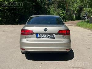 Brūns Volkswagen Jetta 2015 Rīga, ar dzinēja tilpumu 1.40 L un nobraukumu 0 tūkst. km par 5199 €, foto 5 vietnē AUTOMOTO.COM.LV