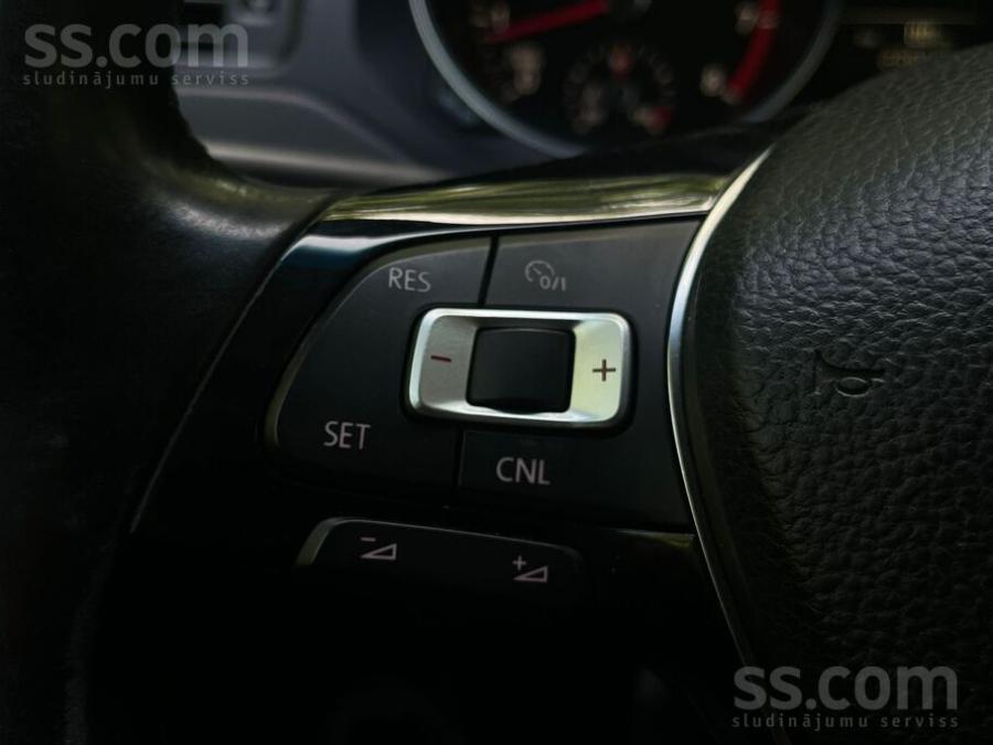 Brūns Volkswagen Jetta 2015 Rīga, ar dzinēja tilpumu 1.40 L un nobraukumu 0 tūkst. km par 5199 €, foto 14 vietnē AUTOMOTO.COM.LV
