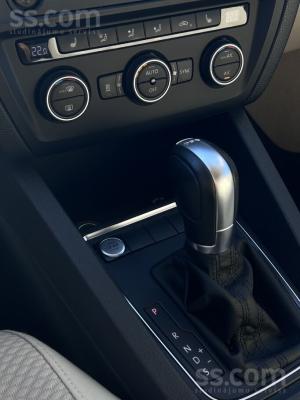 Brūns Volkswagen Jetta 2015 Rīga, ar dzinēja tilpumu 2.00 L un nobraukumu 201 tūkst. km par 7500 €, foto 8 vietnē AUTOMOTO.COM.LV