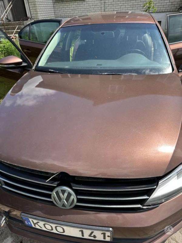 Brūns Volkswagen Jetta 2016 Kauņa, ar dzinēja tilpumu 1.97 L un nobraukumu 248 tūkst. km par 4200 €, foto 6 vietnē AUTOMOTO.COM.LV