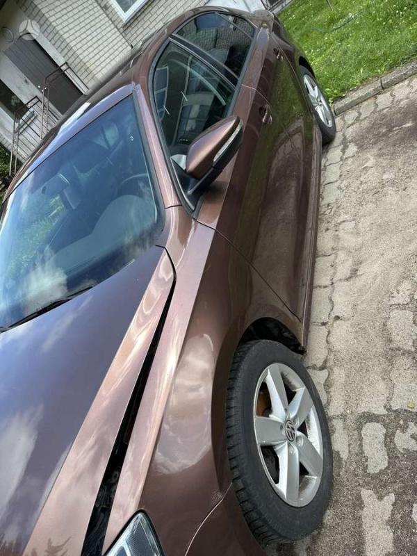 Brūns Volkswagen Jetta 2016 Kauņa, ar dzinēja tilpumu 1.97 L un nobraukumu 248 tūkst. km par 4200 €, foto 7 vietnē AUTOMOTO.COM.LV