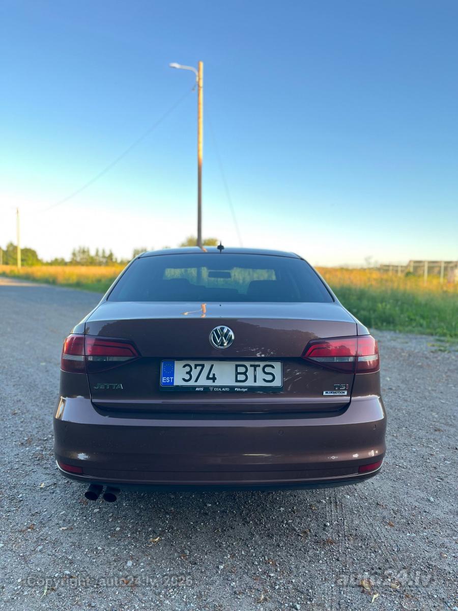 Brown Volkswagen Jetta 2017 in Tallinn, with an engine capacity of 1.40 L and mileage of 179 thousand km for 9500 €, photo 6 on AUTOMOTO.COM.LV