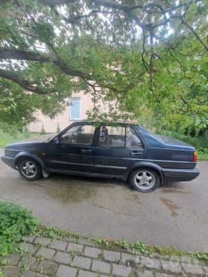 Зеленый Фольксваген Джетта 1990 в Рига, объемом двигателя 1.80 л и пробегом 300 тыс. км за 600 €, фото 5 на AUTOMOTO.COM.LV