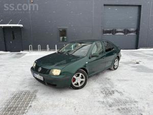 Zaļš Volkswagen Jetta 2000 Gulbene, ar dzinēja tilpumu 2.80 L un nobraukumu 207 tūkst. km par 2090 €, foto  vietnē AUTOMOTO.COM.LV