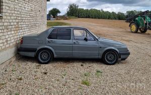 Pelēks Volkswagen Jetta 1986 Liepāja, ar dzinēja tilpumu 1.90 L un nobraukumu 278 tūkst. km par 1800 €, foto 3 vietnē AUTOMOTO.COM.LV