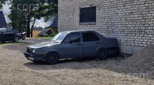 Pelēks Volkswagen Jetta 1986 Liepāja, ar dzinēja tilpumu 1.90 L un nobraukumu 278 tūkst. km par 1800 €, foto 4 vietnē AUTOMOTO.COM.LV