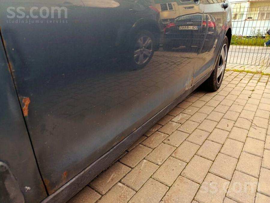 Pelēks Volkswagen Jetta 2005 Rīga, ar dzinēja tilpumu 1.90 L un nobraukumu 433 tūkst. km par 1380 €, foto 6 vietnē AUTOMOTO.COM.LV