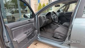 Pelēks Volkswagen Jetta 2006 Tallina, ar dzinēja tilpumu 1.60 L un nobraukumu 256 tūkst. km par 1600 €, foto 7 vietnē AUTOMOTO.COM.LV