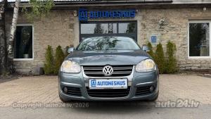 Pelēks Volkswagen Jetta 2006 Tallina, ar dzinēja tilpumu 1.60 L un nobraukumu 256 tūkst. km par 1600 €, foto 12 vietnē AUTOMOTO.COM.LV