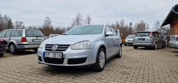 Серый Фольксваген Джетта 2006 в Валмиера, объемом двигателя 1.60 л и пробегом 223 тыс. км за 2000 €, фото 7 на AUTOMOTO.COM.LV
