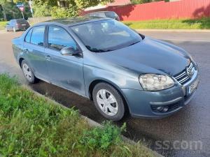 Серый Фольксваген Джетта 2006 в Даугавпилс, объемом двигателя 1.60 л и пробегом 165 тыс. км за 950 €, фото  на AUTOMOTO.COM.LV