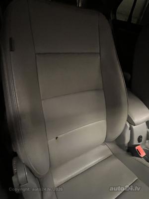 Pelēks Volkswagen Jetta 2006 Tallina, ar dzinēja tilpumu 2.00 L un nobraukumu 155 tūkst. km par 2200 €, foto 11 vietnē AUTOMOTO.COM.LV