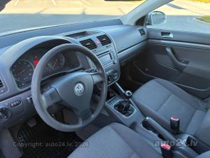 Grey Volkswagen Jetta 2007 in Tallinn, with an engine capacity of 1.60 L and mileage of 172 thousand km for 999 €, photo 5 on AUTOMOTO.COM.LV