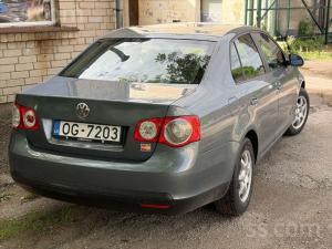 Серый Фольксваген Джетта 2007 в Даугавпилс, объемом двигателя 1.90 л и пробегом 210 тыс. км за 2200 €, фото 4 на AUTOMOTO.COM.LV