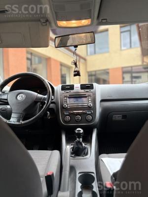 Pelēks Volkswagen Jetta 2007 Kuldīga, ar dzinēja tilpumu 1.60 L un nobraukumu 0 tūkst. km par 2500 €, foto 8 vietnē AUTOMOTO.COM.LV