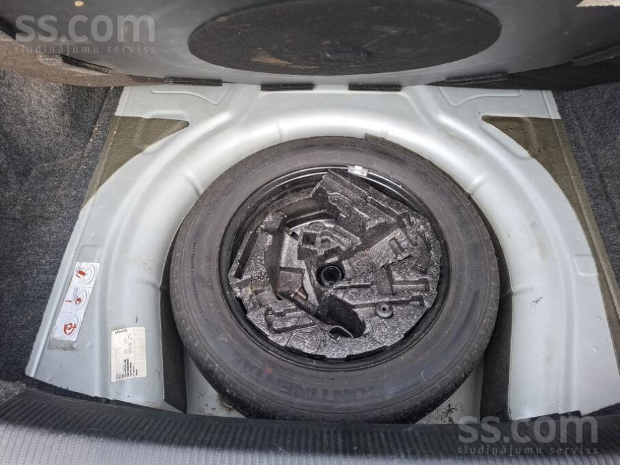 Pelēks Volkswagen Jetta 2007 Rīga, ar dzinēja tilpumu 1.90 L un nobraukumu 312 tūkst. km par 950 €, foto 9 vietnē AUTOMOTO.COM.LV