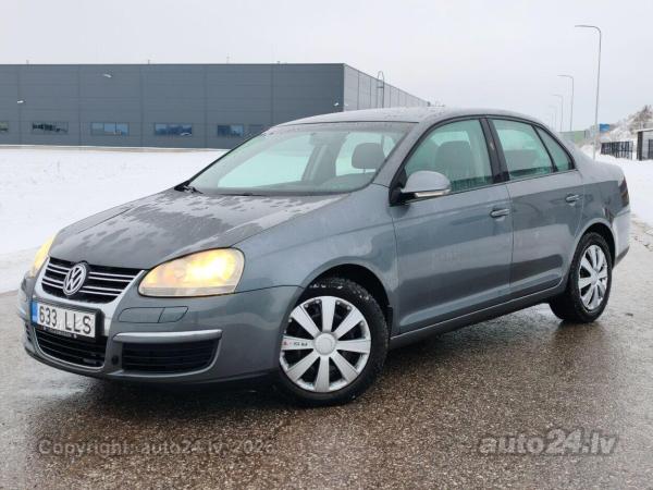 Pelēks Volkswagen Jetta 2008 Tartu, ar dzinēja tilpumu 1.90 L un nobraukumu 325 tūkst. km par 2499 €, foto 1 vietnē AUTOMOTO.COM.LV