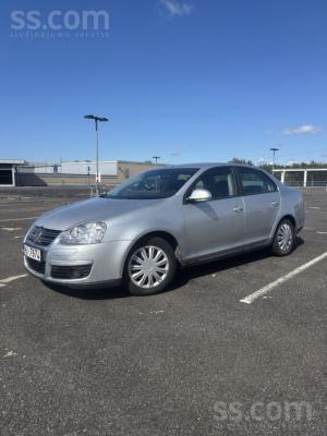 Pelēks Volkswagen Jetta 2008 Rīga, ar dzinēja tilpumu 1.60 L un nobraukumu 290 tūkst. km par 850 €, foto  vietnē AUTOMOTO.COM.LV