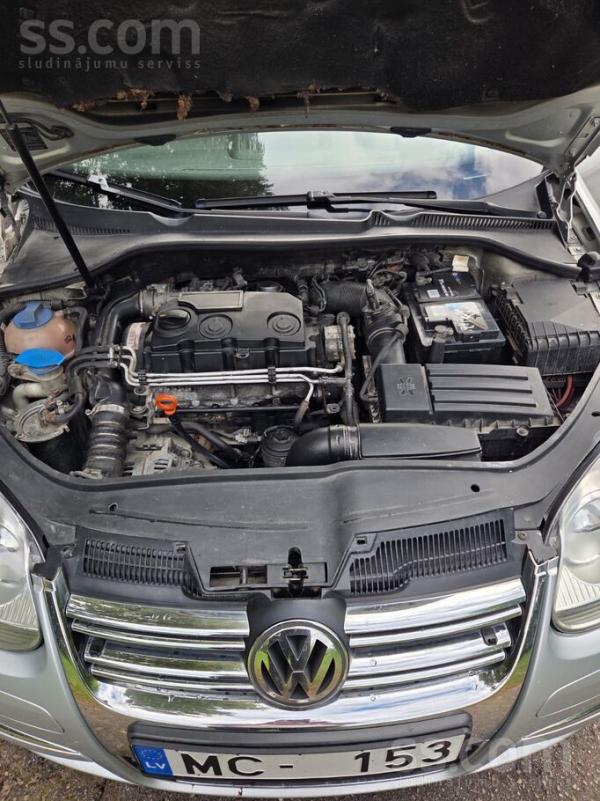 Pelēks Volkswagen Jetta 2008 Kuldīga, ar dzinēja tilpumu 1.90 L un nobraukumu 323 tūkst. km par 1800 €, foto 10 vietnē AUTOMOTO.COM.LV
