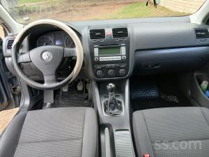 Pelēks Volkswagen Jetta 2008 Daugavpils, ar dzinēja tilpumu 1.90 L un nobraukumu 262 tūkst. km par 1800 €, foto 6 vietnē AUTOMOTO.COM.LV