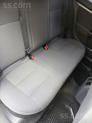 Pelēks Volkswagen Jetta 2008 Daugavpils, ar dzinēja tilpumu 1.90 L un nobraukumu 262 tūkst. km par 1800 €, foto 12 vietnē AUTOMOTO.COM.LV