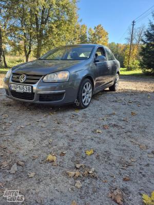 Pelēks Volkswagen Jetta 2008 Ignalina, ar dzinēja tilpumu 1.90 L un nobraukumu 403 tūkst. km par 800 €, foto  vietnē AUTOMOTO.COM.LV