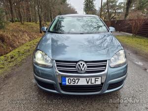 Pelēks Volkswagen Jetta 2009 Tallina, ar dzinēja tilpumu 2.00 L un nobraukumu 235 tūkst. km par 1999 €, foto  vietnē AUTOMOTO.COM.LV