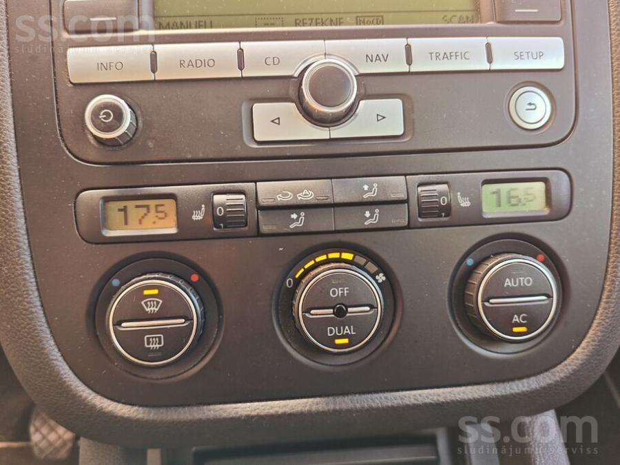 Pelēks Volkswagen Jetta 2009 Rēzekne, ar dzinēja tilpumu 1.90 L un nobraukumu 239 tūkst. km par 3490 €, foto 25 vietnē AUTOMOTO.COM.LV