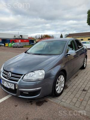 Pelēks Volkswagen Jetta 2010 Liepāja, ar dzinēja tilpumu 1.60 L un nobraukumu 254 tūkst. km par 3450 €, foto  vietnē AUTOMOTO.COM.LV