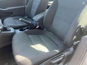 Pelēks Volkswagen Jetta 2011 Viļņa, ar dzinēja tilpumu 1.60 L un nobraukumu 290 tūkst. km par 4650 €, foto 10 vietnē AUTOMOTO.COM.LV