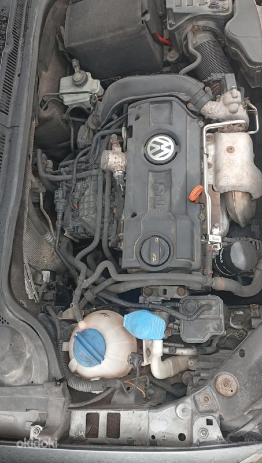 Grey Volkswagen Jetta 2011 in Tallinn, with an engine capacity of 1.40 L and mileage of 262 thousand km for 3900 €, photo 21 on AUTOMOTO.COM.LV