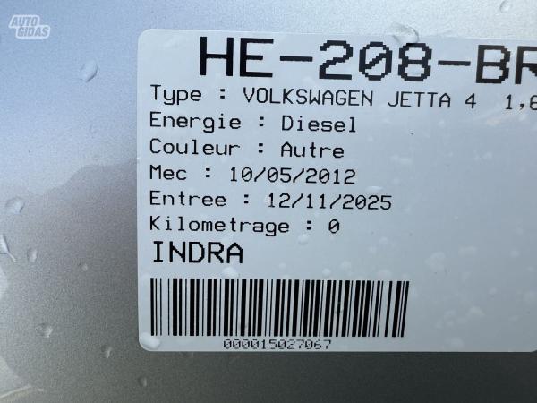 Pelēks Volkswagen Jetta 2012 Kauņa, ar dzinēja tilpumu 1.60 L un nobraukumu 153 tūkst. km par 2950 €, foto 9 vietnē AUTOMOTO.COM.LV