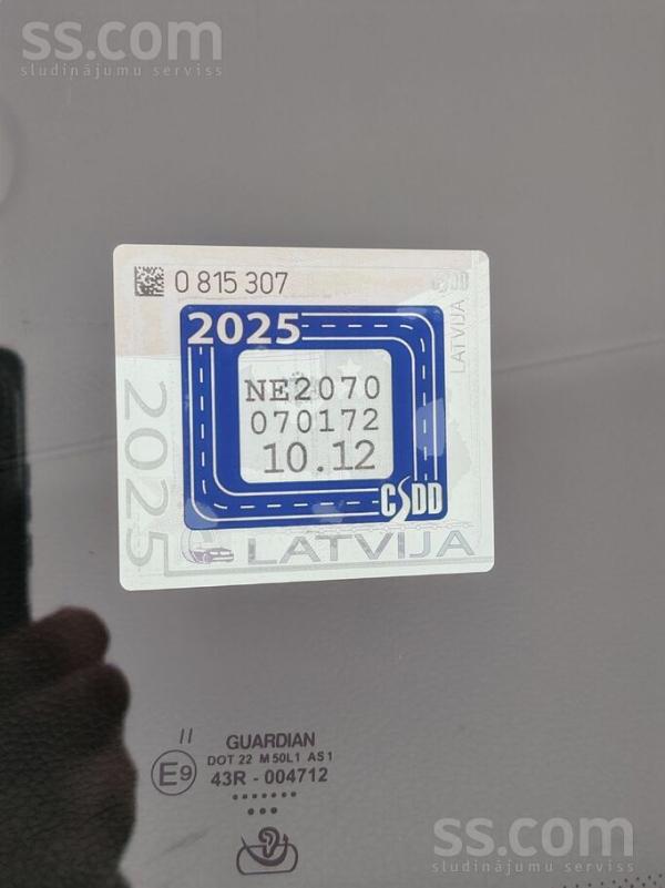 Grey Volkswagen Jetta 2012 in Ludza, with an engine capacity of 1.60 L and mileage of 311 thousand km for 5100 €, photo 10 on AUTOMOTO.COM.LV