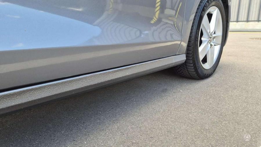 Pelēks Volkswagen Jetta 2012 Viļņa, ar dzinēja tilpumu 1.97 L un nobraukumu 278 tūkst. km par 3650 €, foto 9 vietnē AUTOMOTO.COM.LV