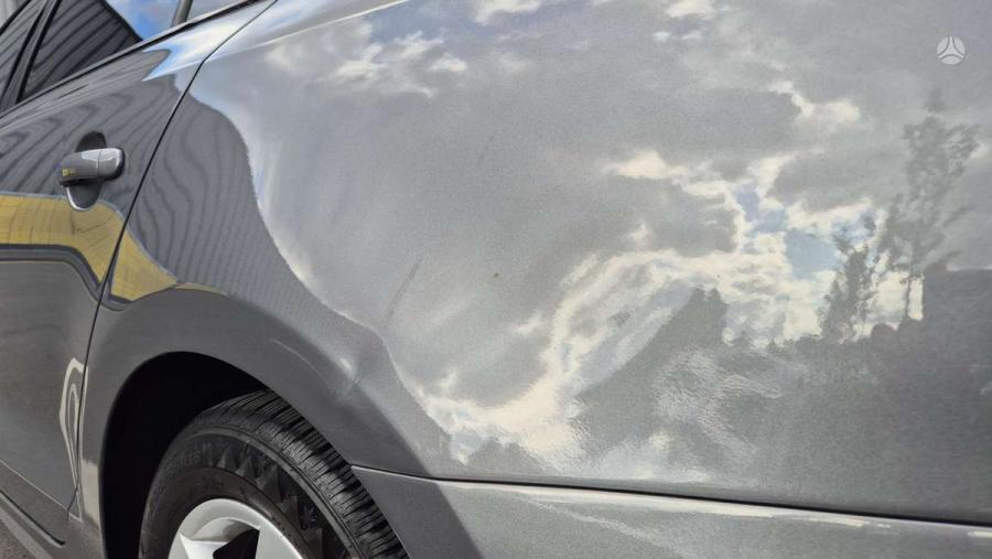 Pelēks Volkswagen Jetta 2012 Viļņa, ar dzinēja tilpumu 1.97 L un nobraukumu 278 tūkst. km par 3650 €, foto 12 vietnē AUTOMOTO.COM.LV
