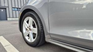 Pelēks Volkswagen Jetta 2012 Viļņa, ar dzinēja tilpumu 1.97 L un nobraukumu 278 tūkst. km par 3650 €, foto 14 vietnē AUTOMOTO.COM.LV