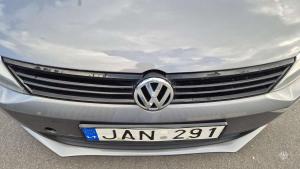 Pelēks Volkswagen Jetta 2012 Viļņa, ar dzinēja tilpumu 1.97 L un nobraukumu 278 tūkst. km par 3650 €, foto 15 vietnē AUTOMOTO.COM.LV