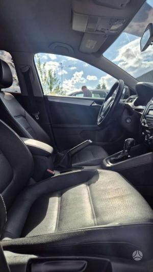 Pelēks Volkswagen Jetta 2012 Viļņa, ar dzinēja tilpumu 1.97 L un nobraukumu 278 tūkst. km par 3650 €, foto 33 vietnē AUTOMOTO.COM.LV