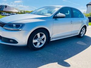 Pelēks Volkswagen Jetta 2012 Rīga, ar dzinēja tilpumu 1.20 L un nobraukumu 0 tūkst. km par 2690 €, foto 9 vietnē AUTOMOTO.COM.LV