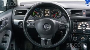 Pelēks Volkswagen Jetta 2013 Rīga, ar dzinēja tilpumu 1.40 L un nobraukumu 175 tūkst. km par 5590 €, foto 14 vietnē AUTOMOTO.COM.LV